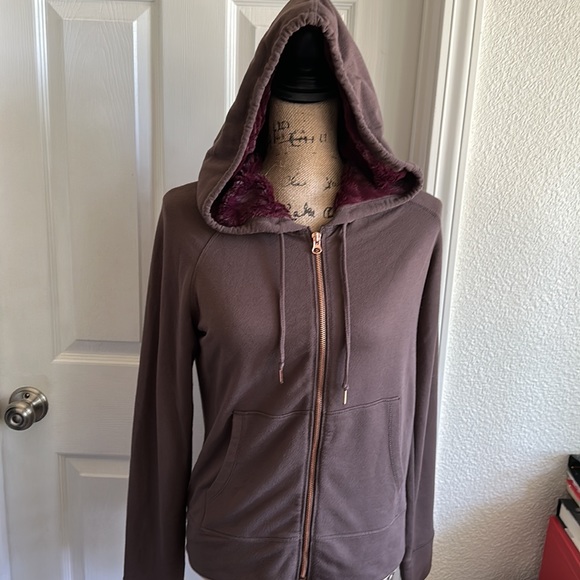 RACHEL Rachel Roy | Tops | Rachel Roy Faux Fur Lining Hoodie Large ...